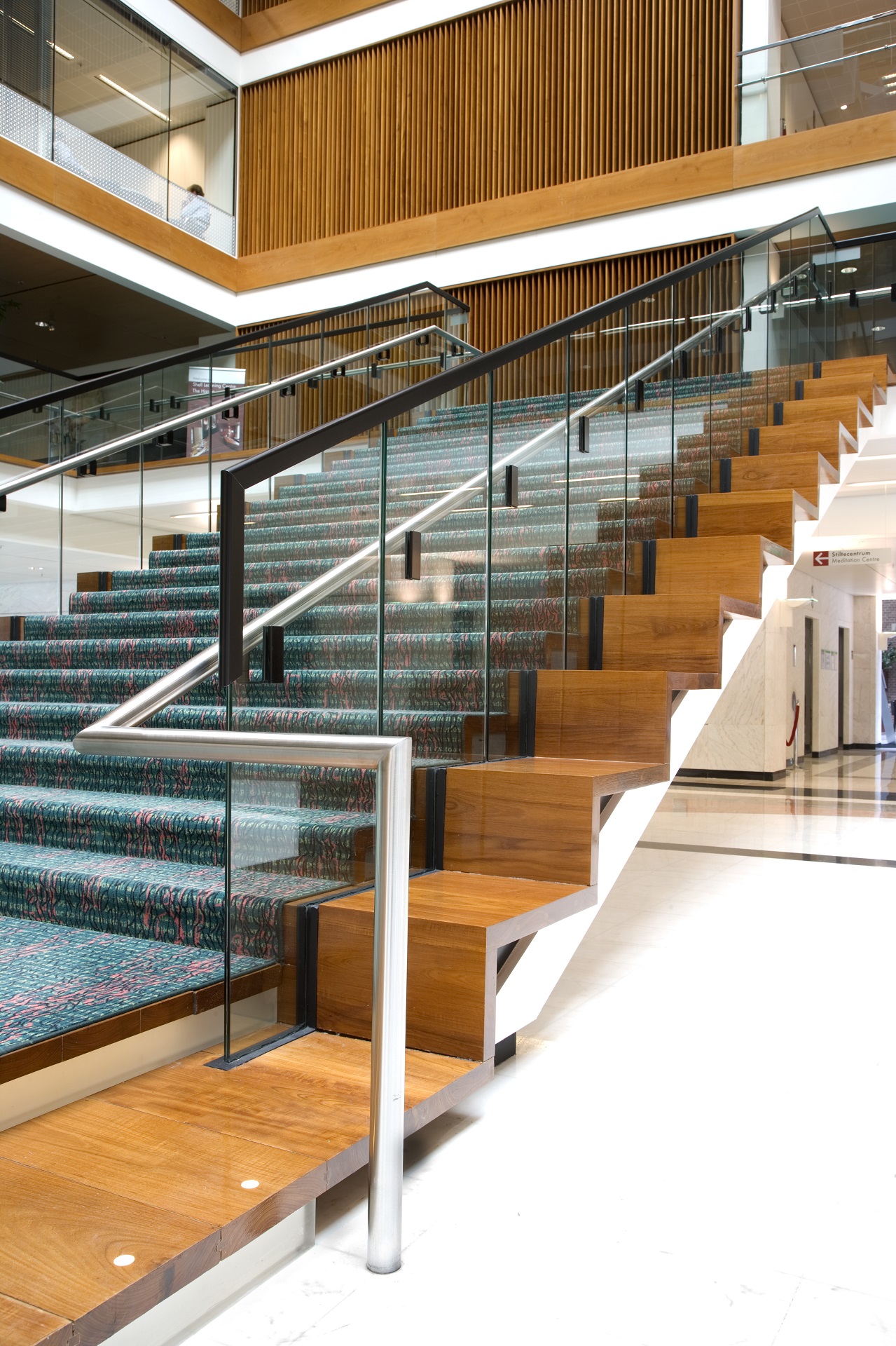 Renovatie Shell, Den Haag - Mview+